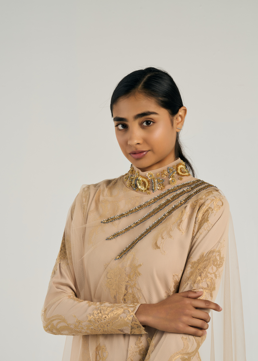 2 Piece Gold Embroidered Topper and Pants Set – Byalmuna